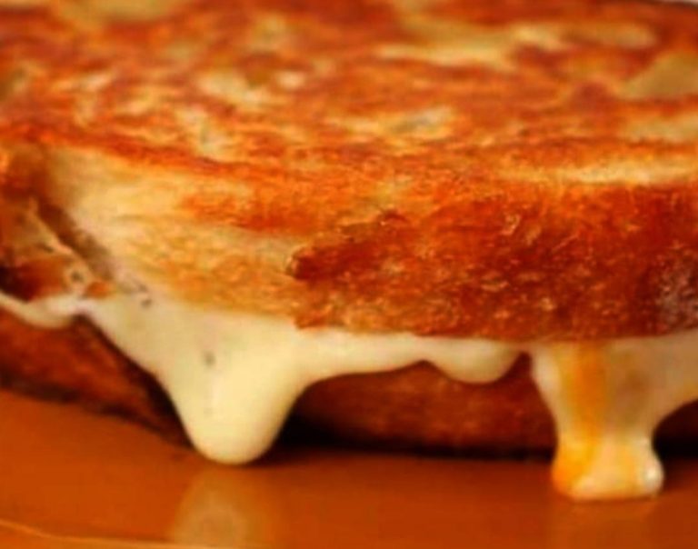 How To Put A Delicious Spin On Grilled Cheese – Free Cooking