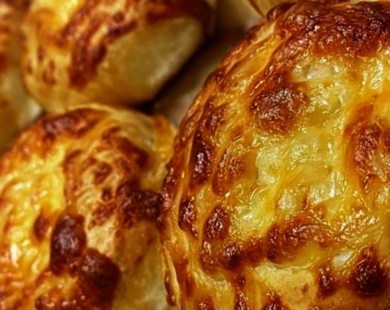 Easy Cheddar Cheese Rolls – Free Cooking